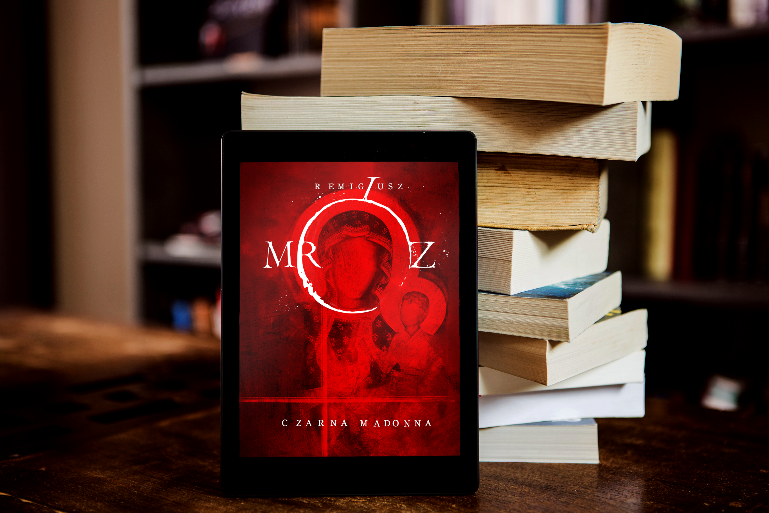 „Czarna Madonna” Remigiusza Mroza - recenzja